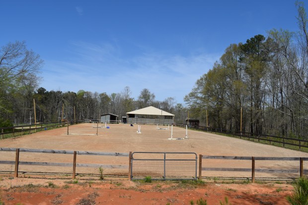 OLD OAKS EQUESTRIAN, llC – Building Confident Riders and Horses Through Fun
